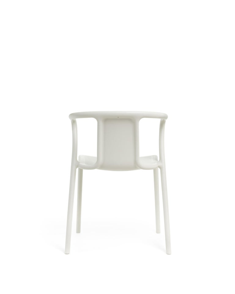 Magis_air_armchair_product_back_SD73_white_01_hr_master.jpg?v=1701490163