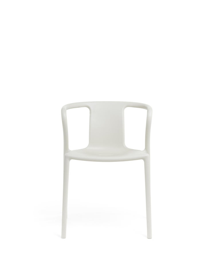 Magis_air_armchair_product_front_SD73_white_01_hr_master.jpg?v=1701490163
