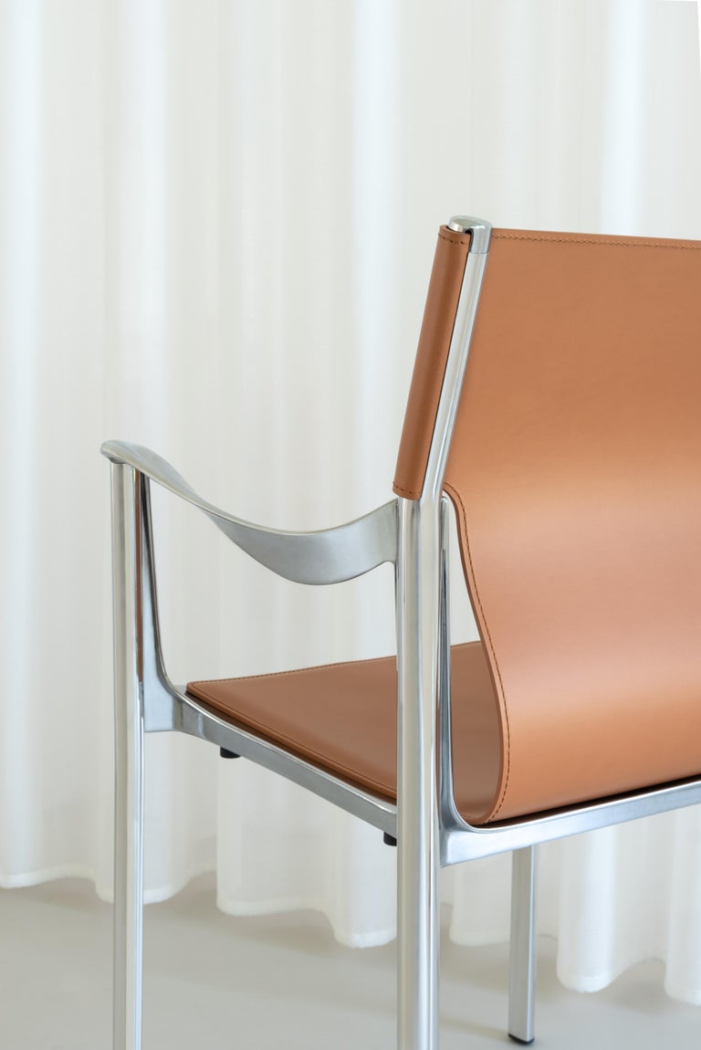 Magis_venice_chair_with_arms_ambient_detail_SD1764_polished_aluminium ...
