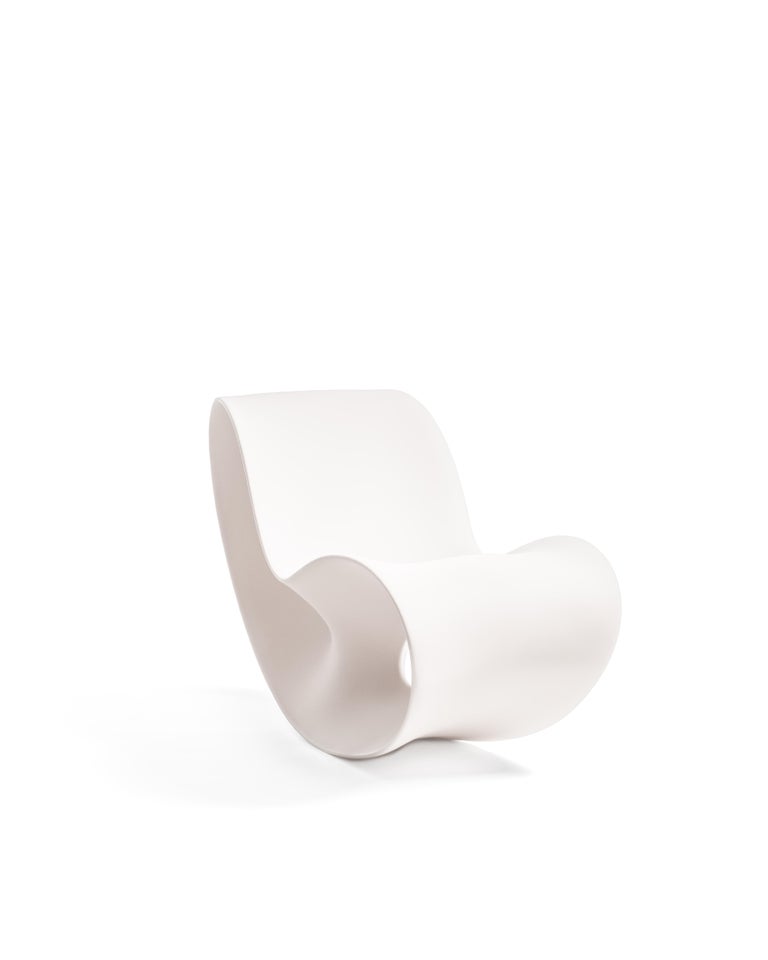 VOIDO ROCKING CHAIR