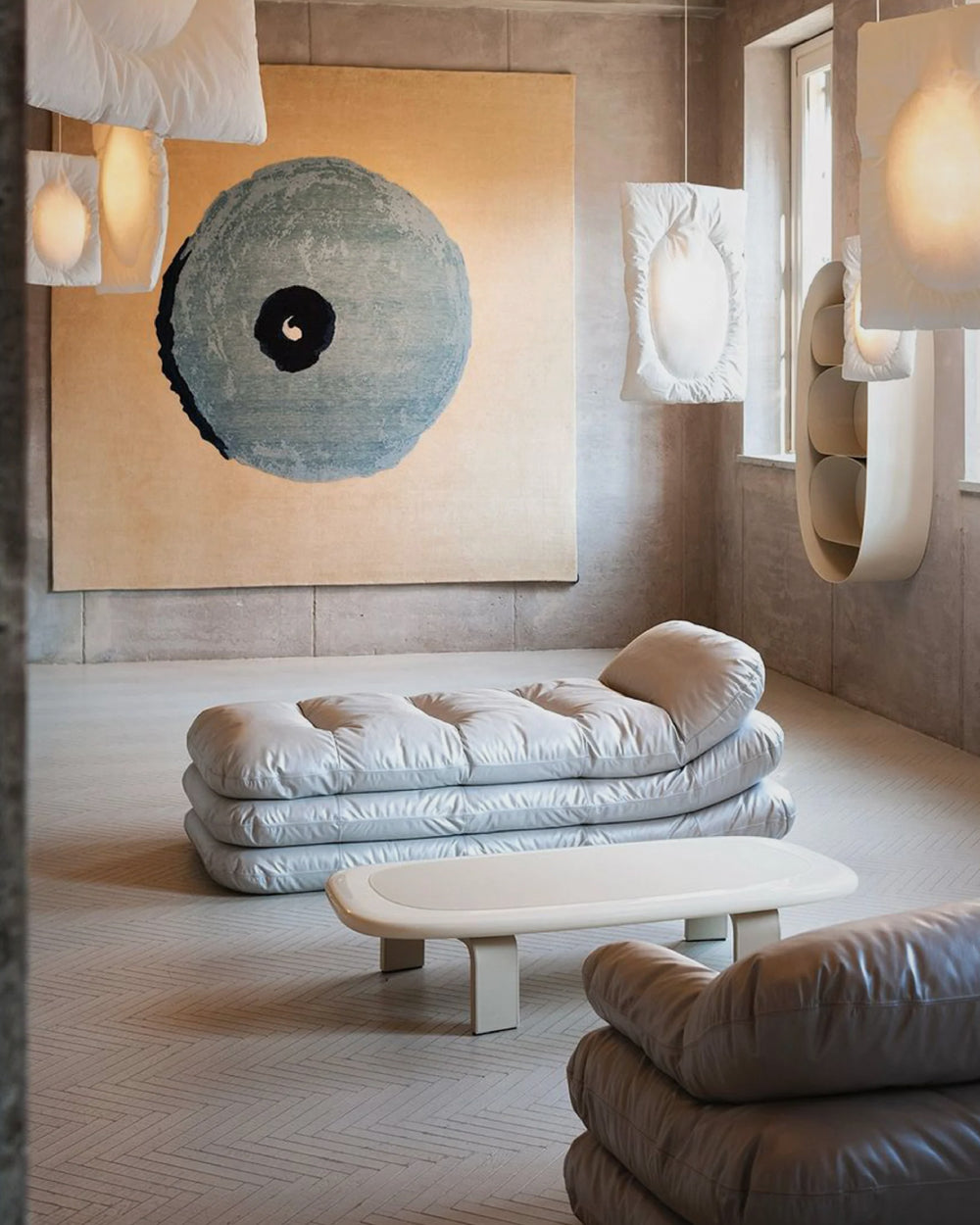 SOLAR DAYBED