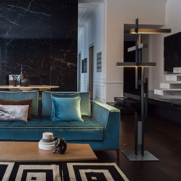 004_Oluce_Las-Led-Steh_ambient01_87163_schwarz ...