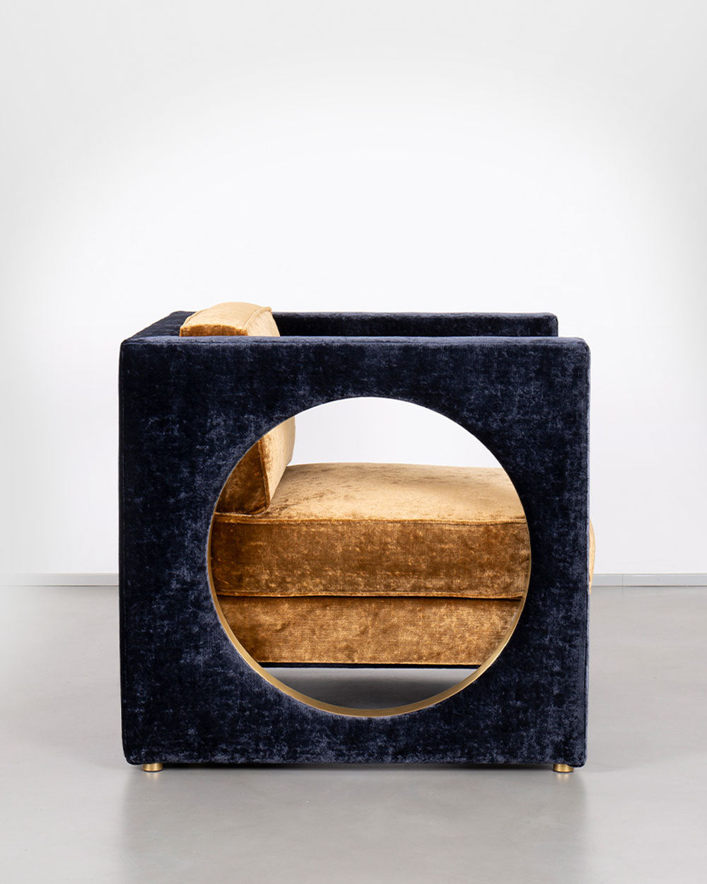 SEE THROUGH ARMCHAIR