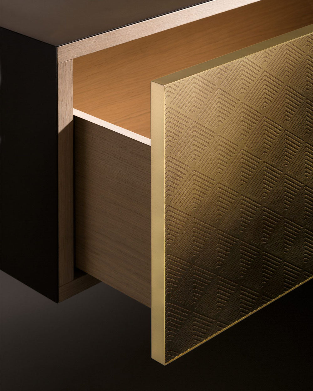 Tako Cabinet